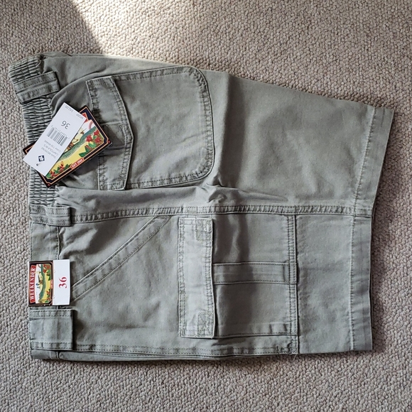 Weekenders | Shorts | Weekender Shorts Cargo Olive Green 36 Nwt | Poshmark